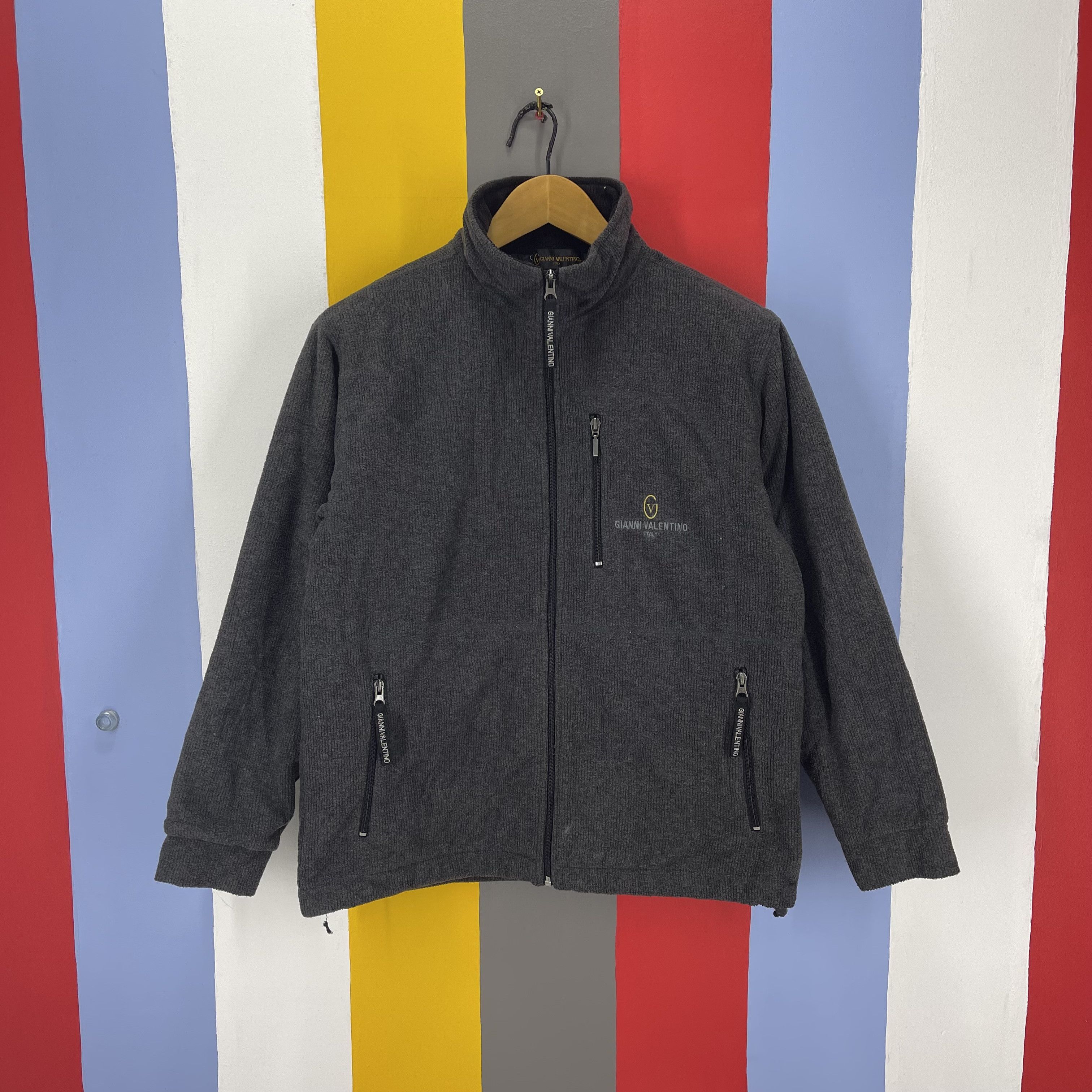 Italian Designers × Streetwear GIANNI VALENTINO Turtle Neck Zipper ...