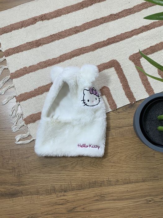Vintage VINTAGE HELLO KITTY FLUFFY BALACLAVA HAT | Grailed