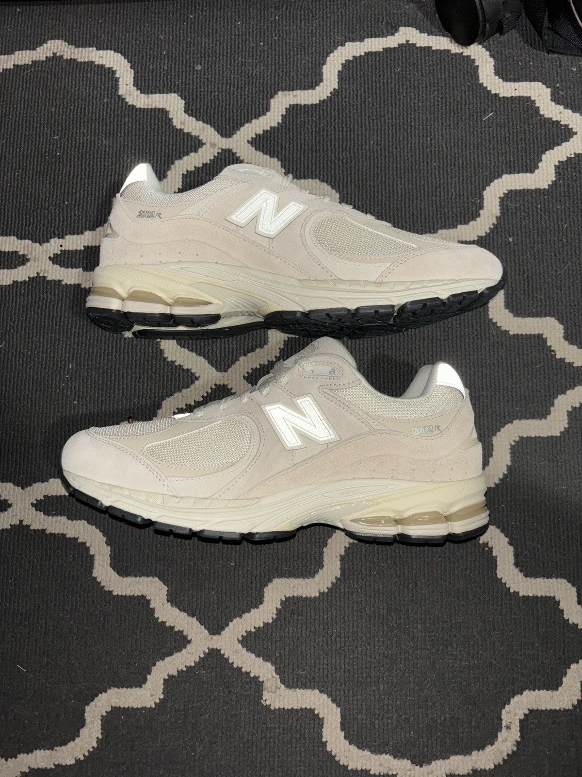 New Balance New balance 2002r Cream | Grailed