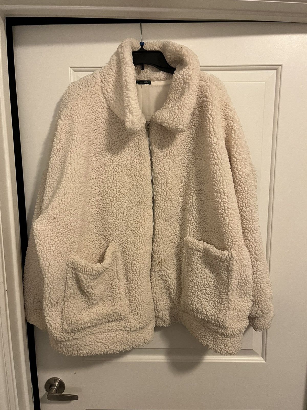 Thrifted Thrifted white fluffy heavy coat | Grailed