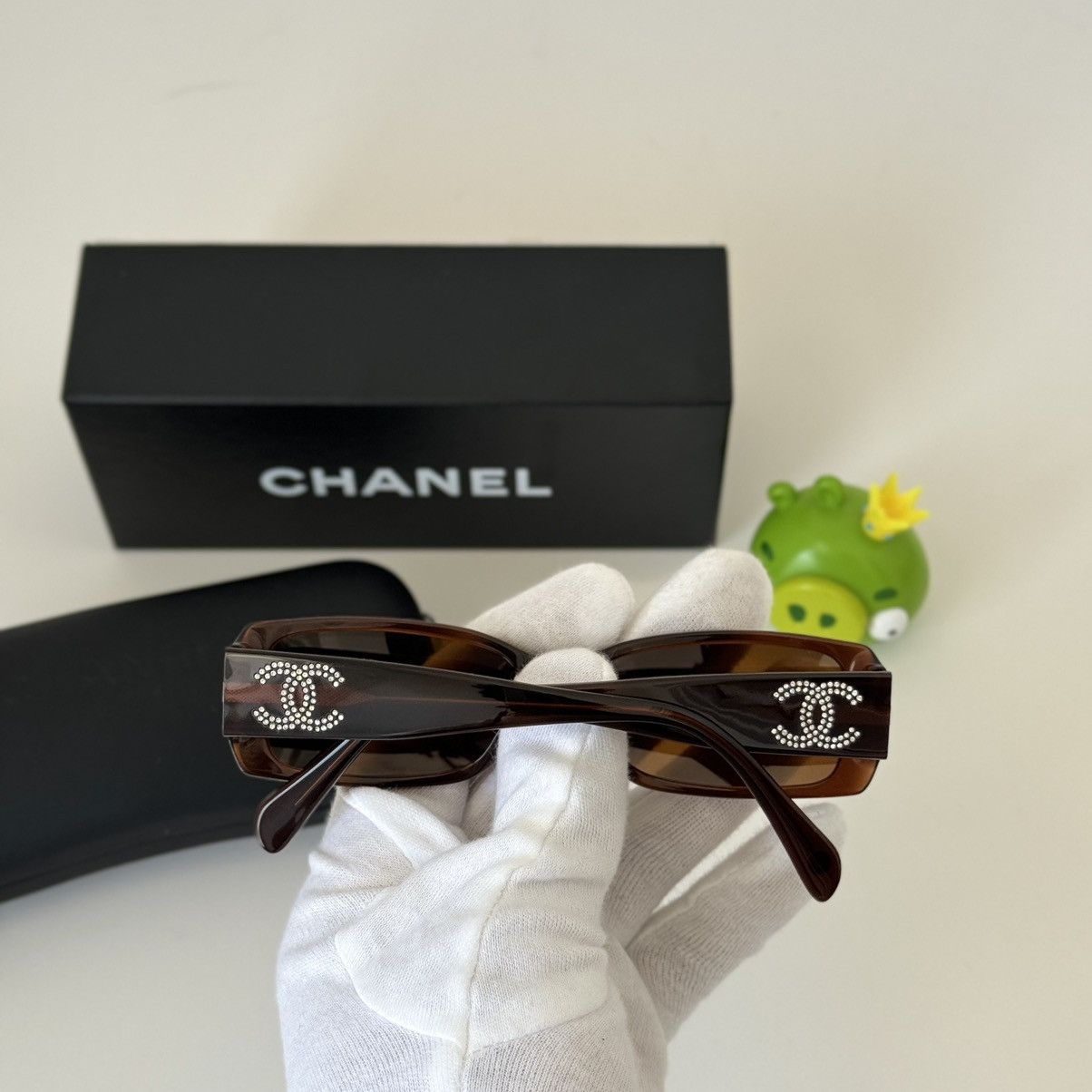 Chanel × Luxury × Vintage Y2K CHANEL CC RECTANGLE SUNGLASSES RHINESTONE ...
