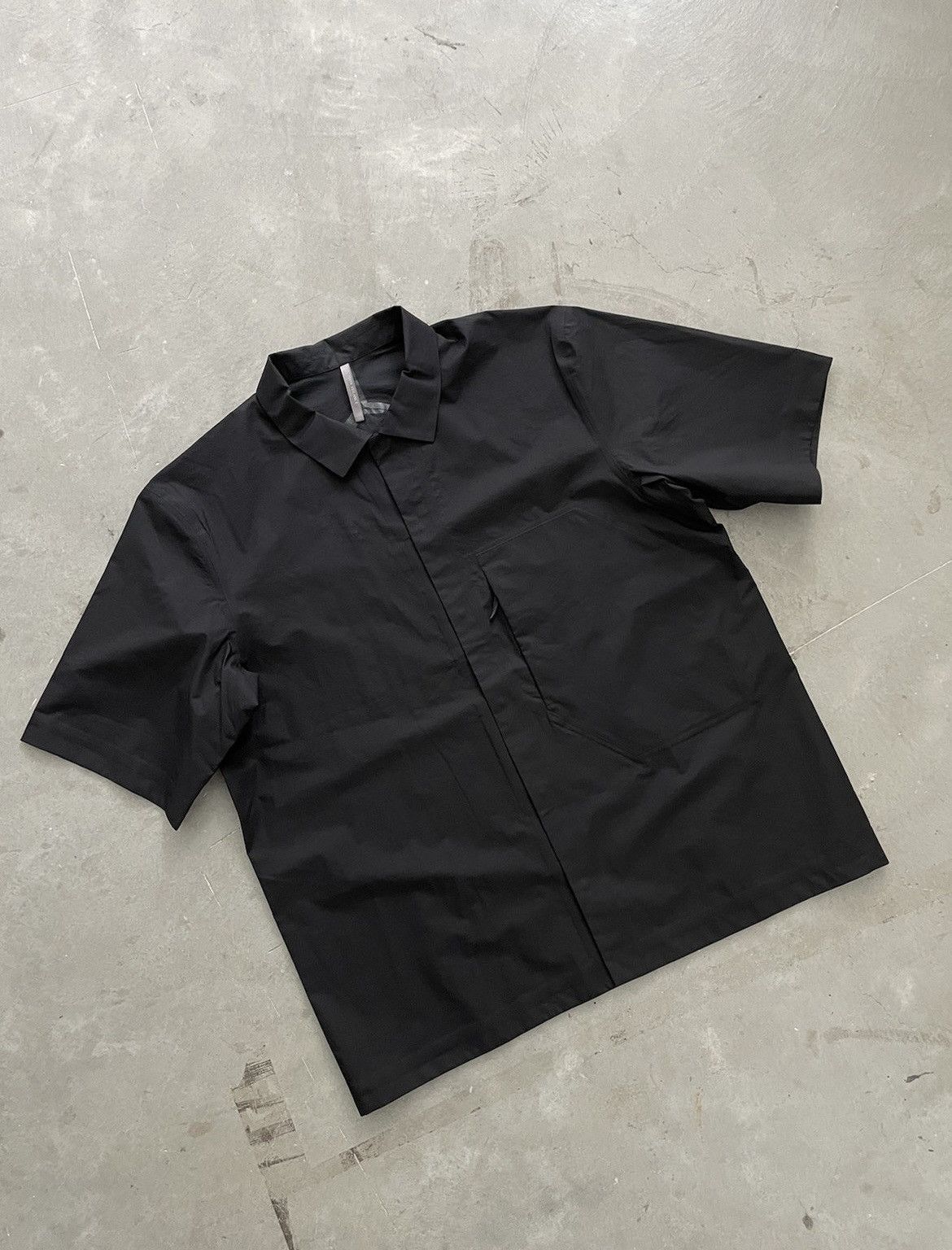 Arc'teryx × Veilance Arcteryx Veilance Demlo ss shirt | Grailed