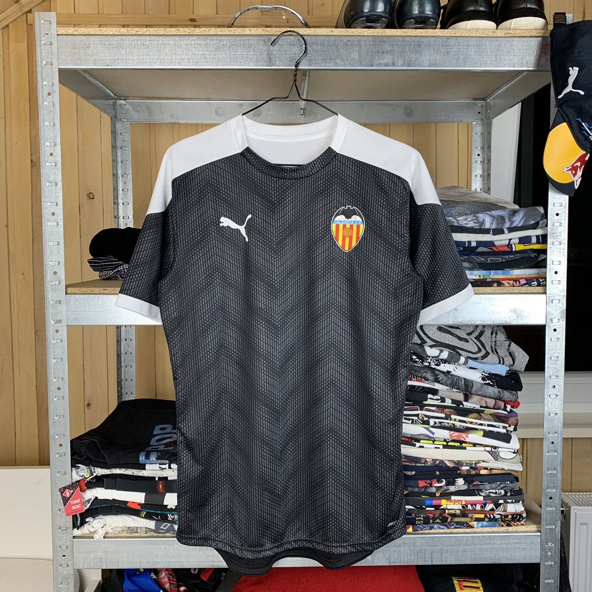 Puma × Soccer Jersey Rare! Puma Valencia Soccer Jersey Training Shirt ...