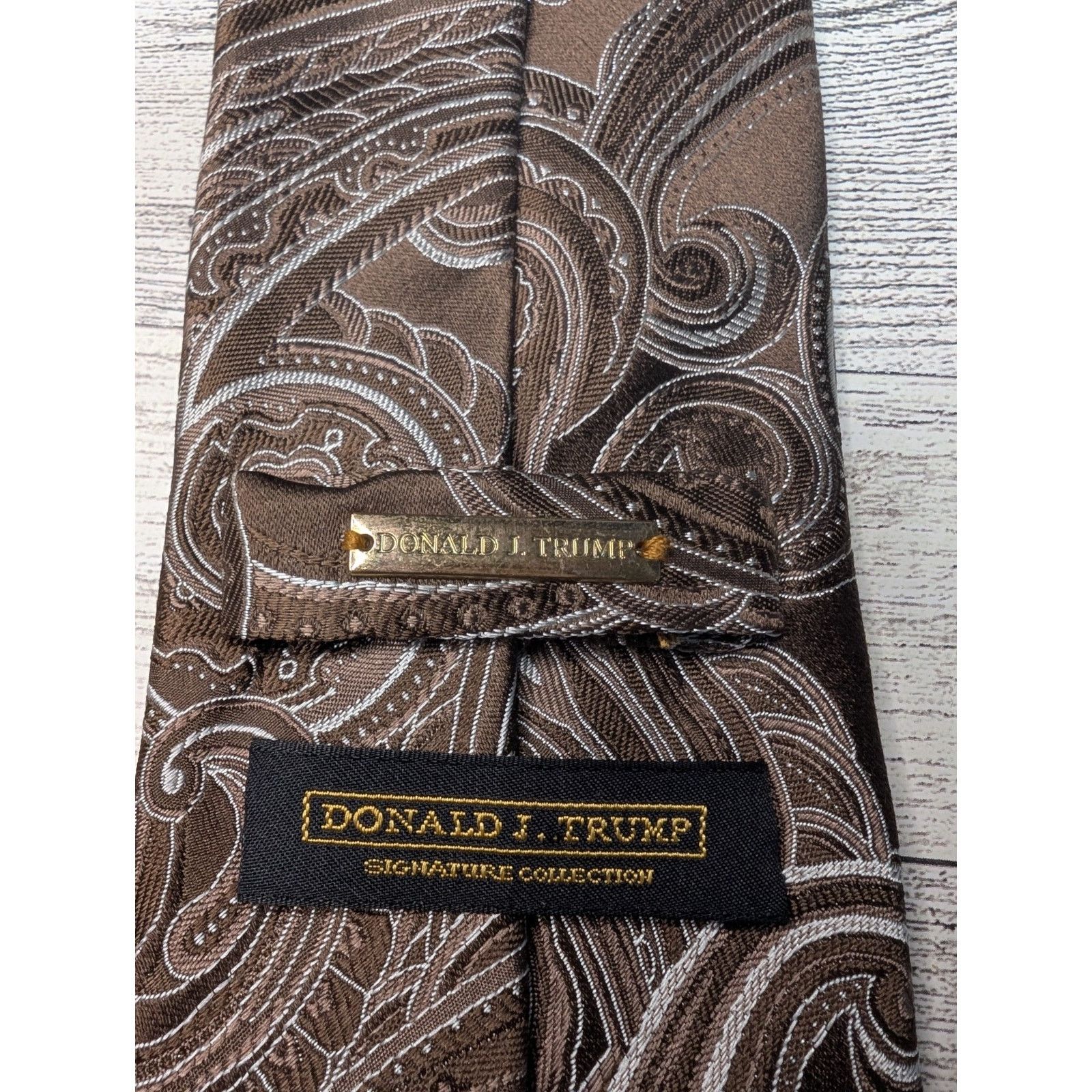 Donald Trump Donald Trump Signature Collection Paisley Necktie 100% ...