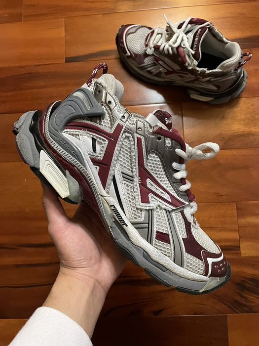 Balenciaga Balenciaga runner burgundy | Grailed