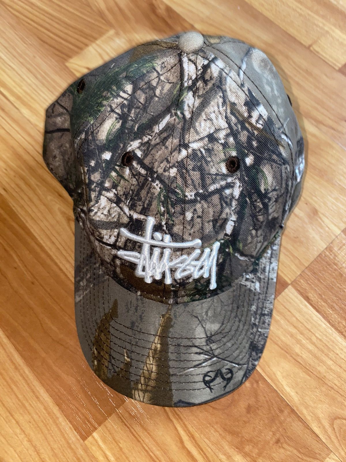 Stussy Stussy new era real tree cap | Grailed