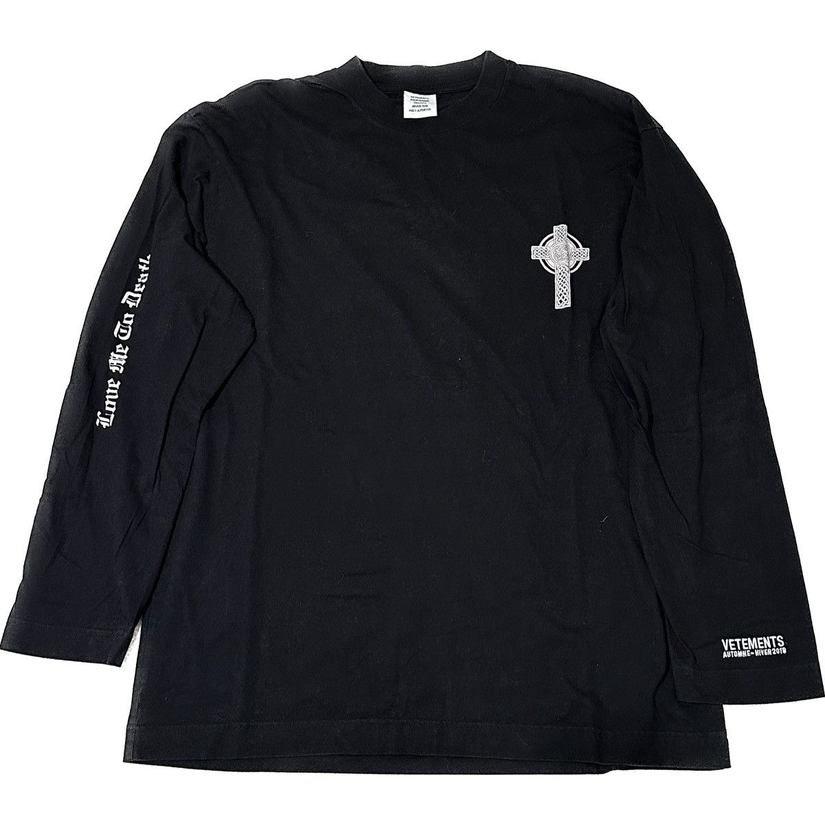 Vetements AW18 “LOVE ME TO DEATH” LONG SLEEVE | Grailed