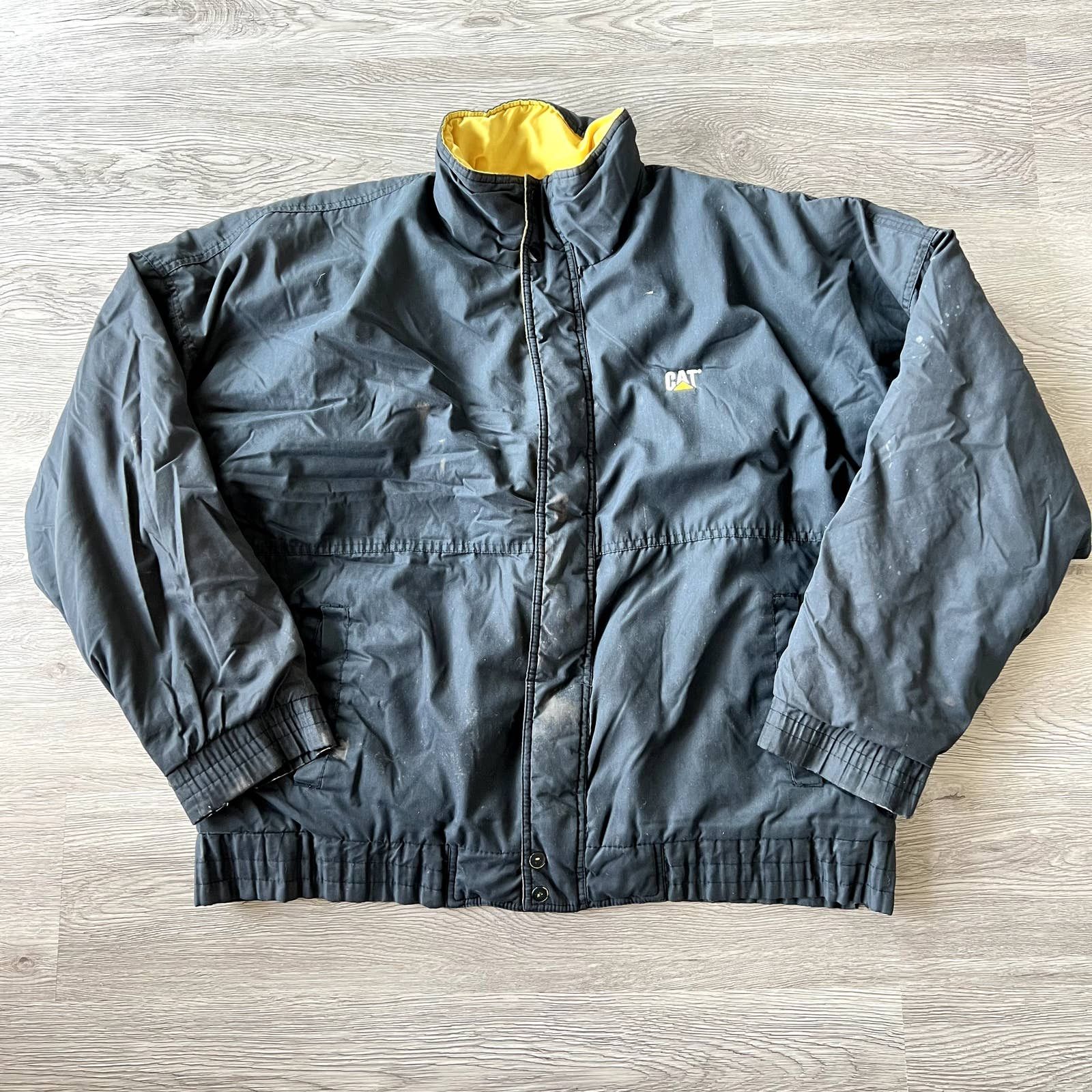 Caterpillar Vintage 90s CAT puffer jacket | Grailed