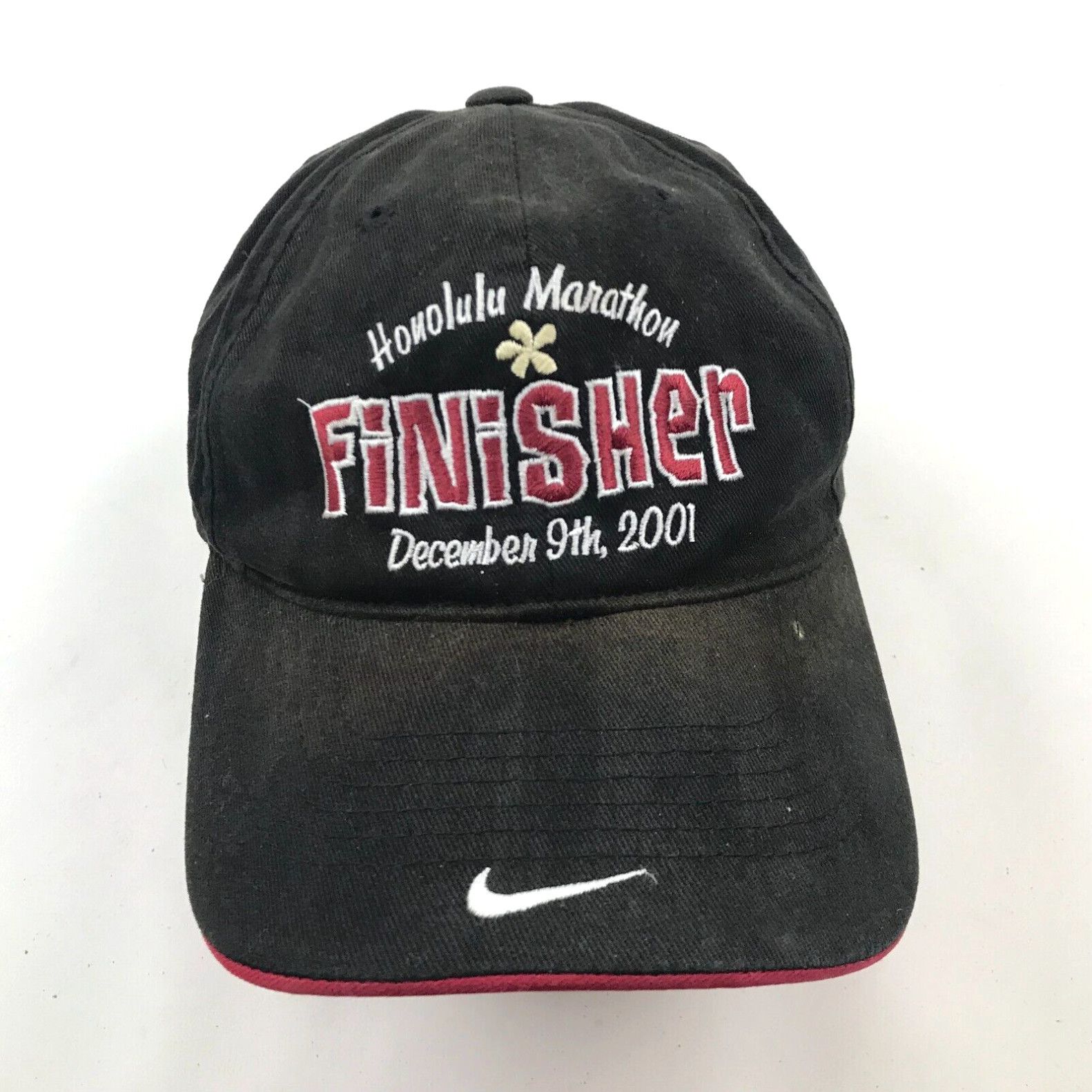 Nike VINTAGE Honolulu Marathon Hat Cap Stretch Fit Nike Black White ...