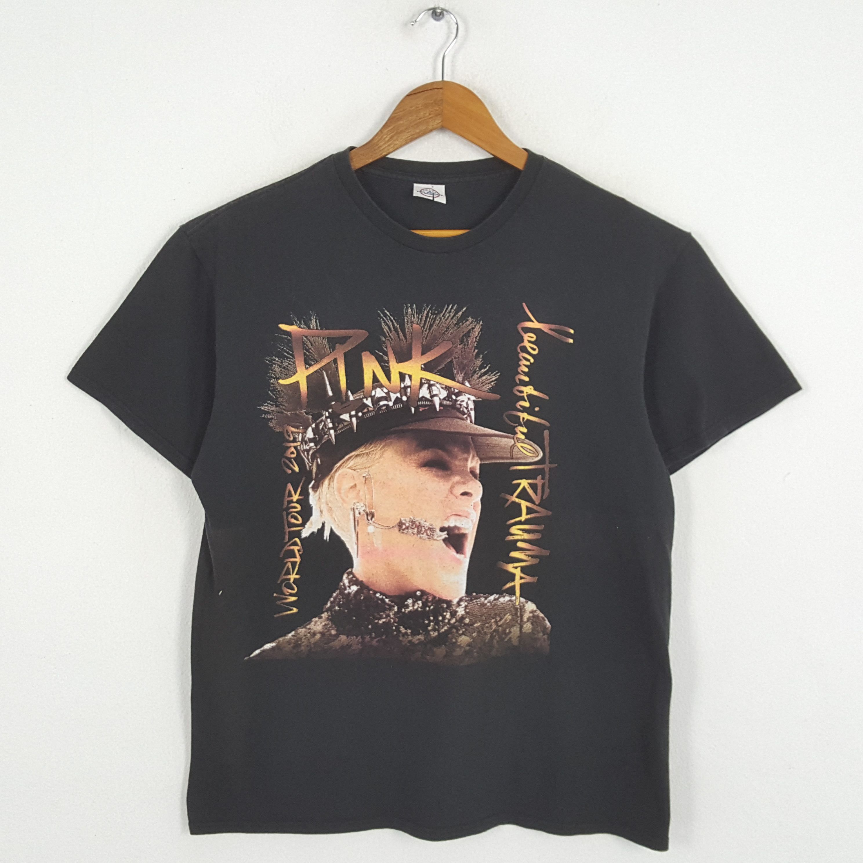 Band Tees × Vintage Vintage PINK TRAUMA American Singer Songwriter Tour ...