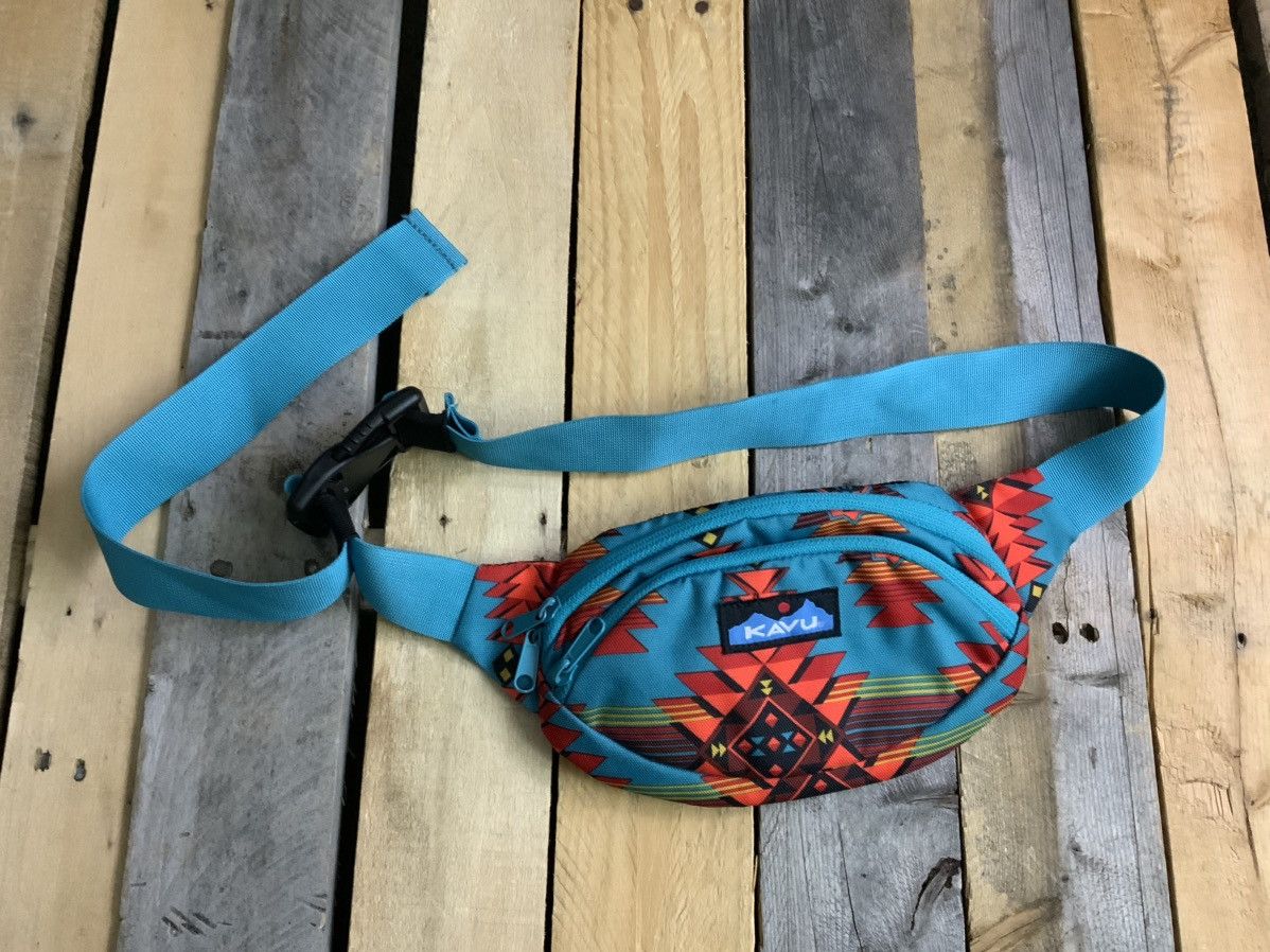 KAVU Kavu Fanny Pack Loud Abstract Aztec Pattern | Grailed