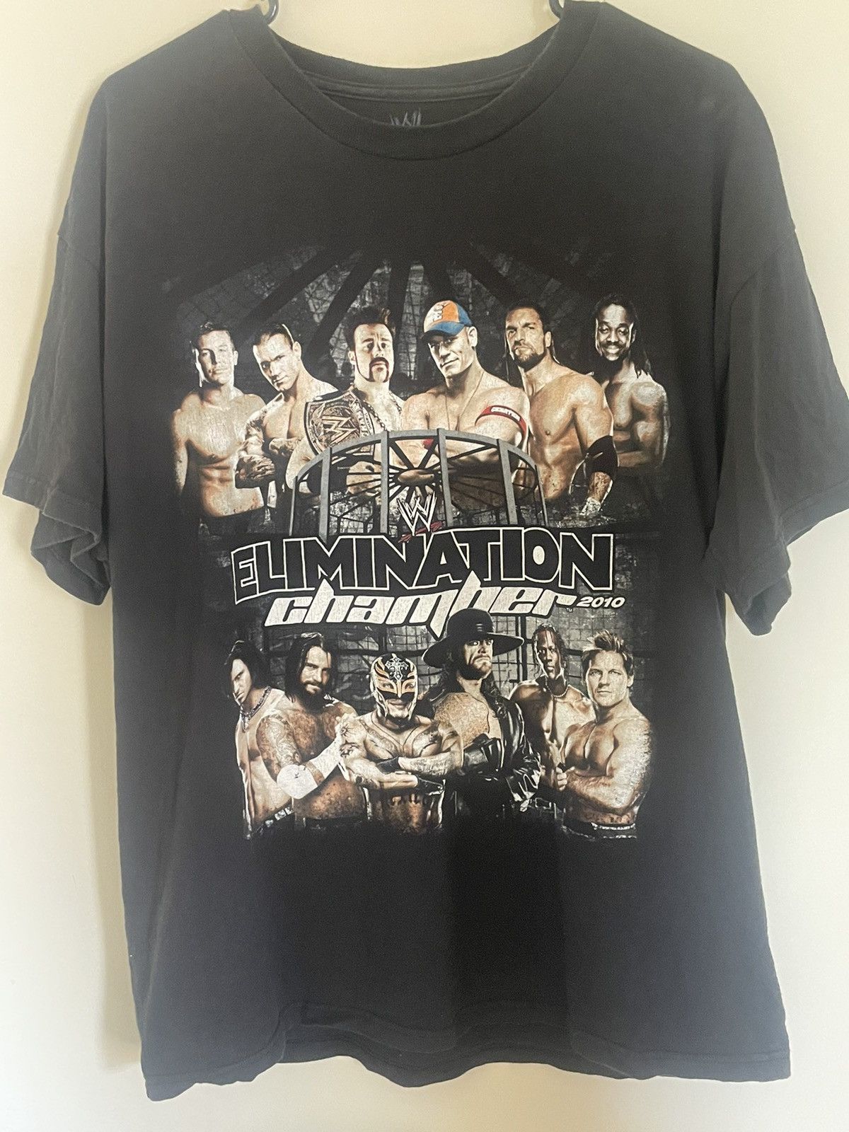Vintage × WWE × WWF WWE 2010 Elimination Chamber PPV Tee | Grailed