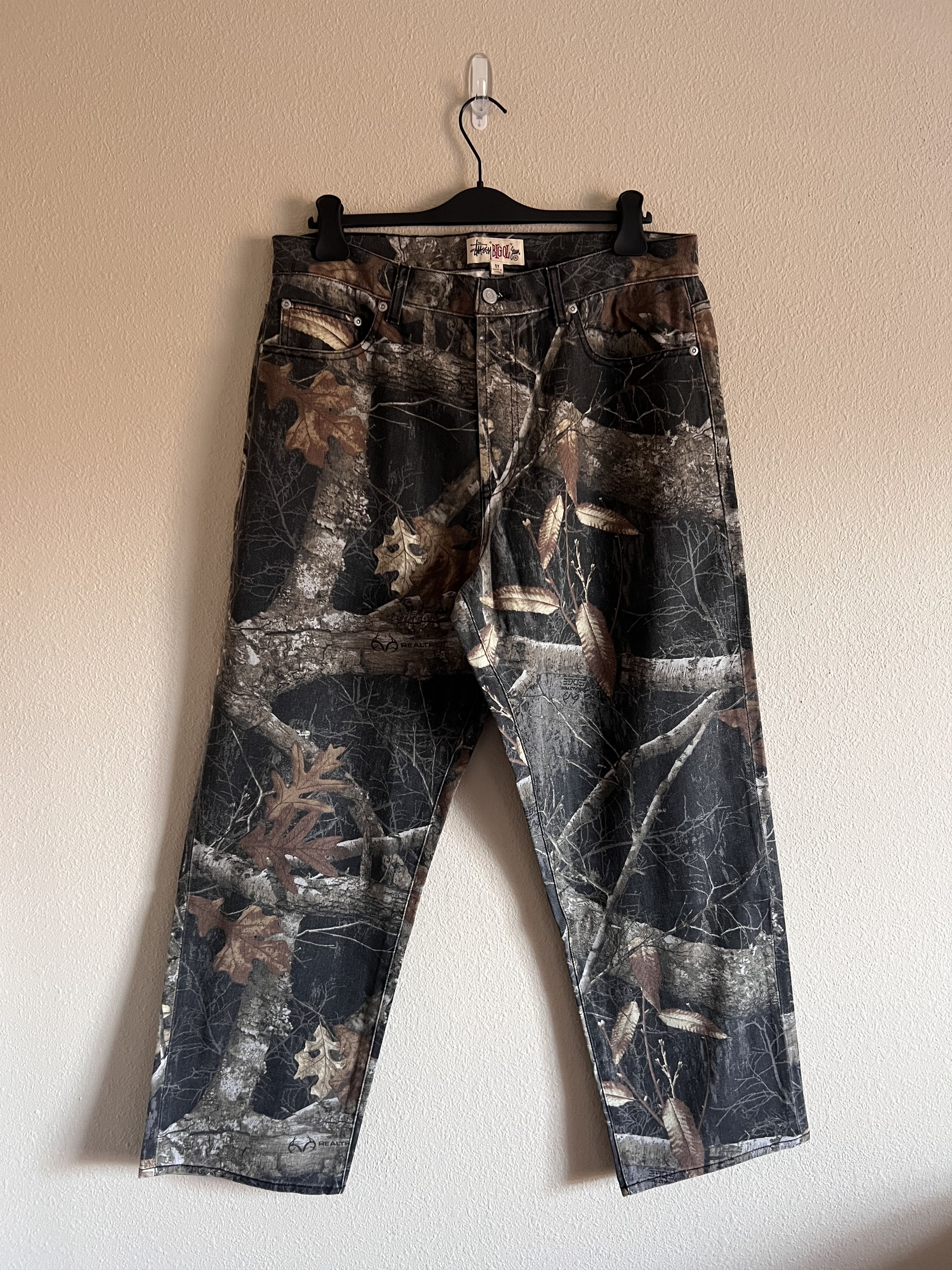 Realtree × Stussy Stussy Realtree Big Ol Jeans in Black Camo | Grailed