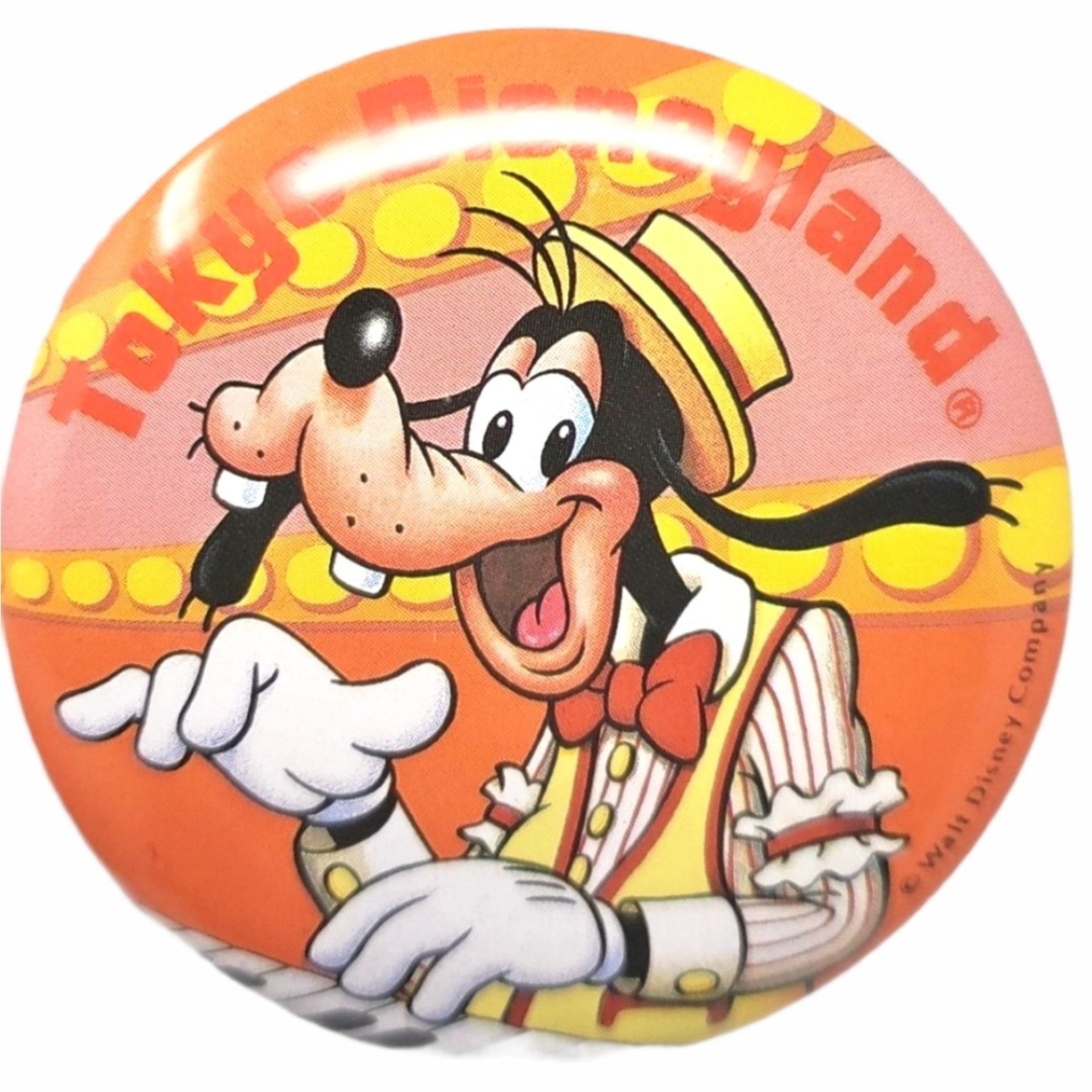 Disney Get Ready to Giggle with the Tokyo Disneyland Goofy Button ...