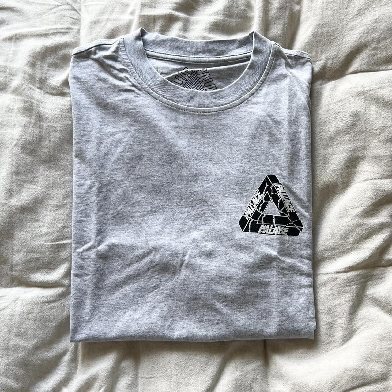 Palace PALACE TRI-RIPPED T-SHIRT | Grailed