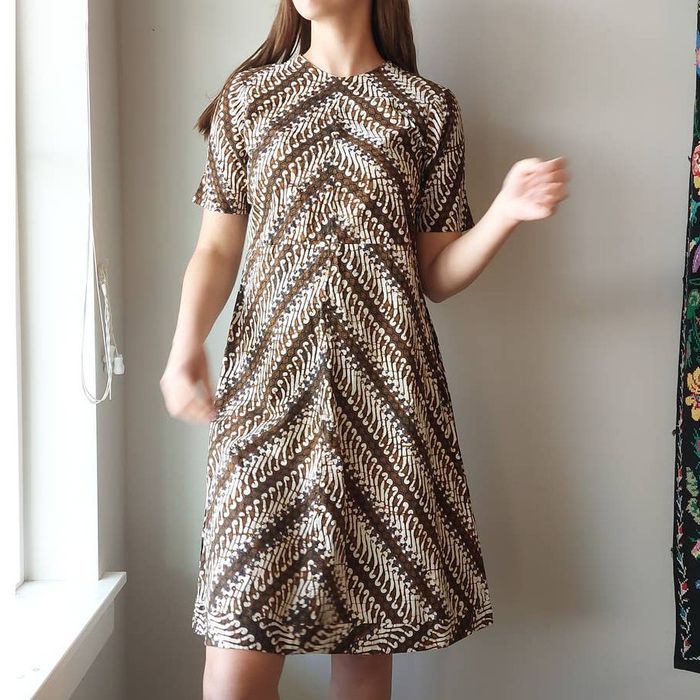 Vintage Vintage 70s Waxed Batik 100% Cotton Winotosastro Dress | Grailed