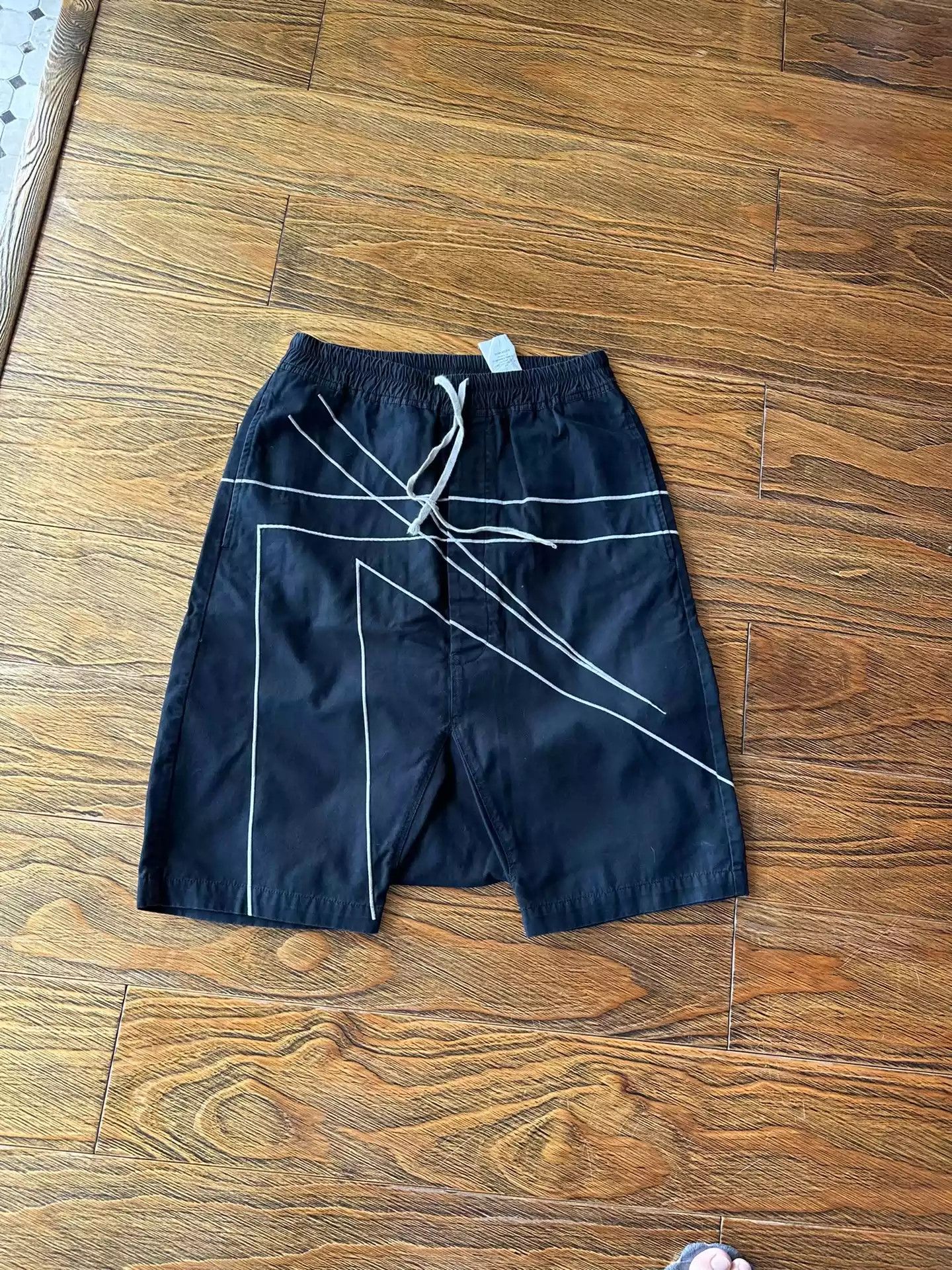 Rick Owens Rick owens main line six-pointed star embroidered shorts ...