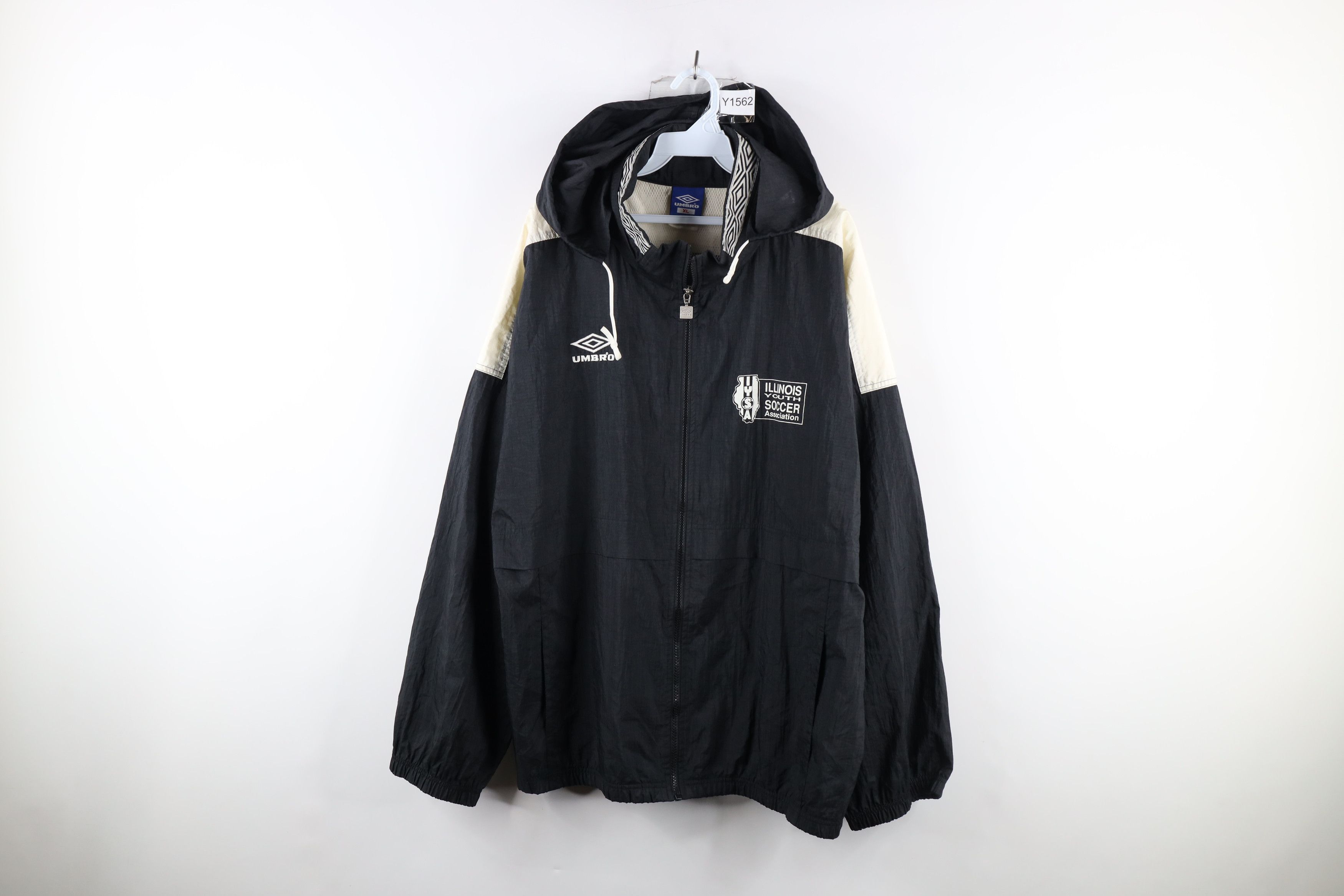 Umbro × Vintage Vintage 90s Umbro Spell Out Soccer Hooded Windbreaker ...