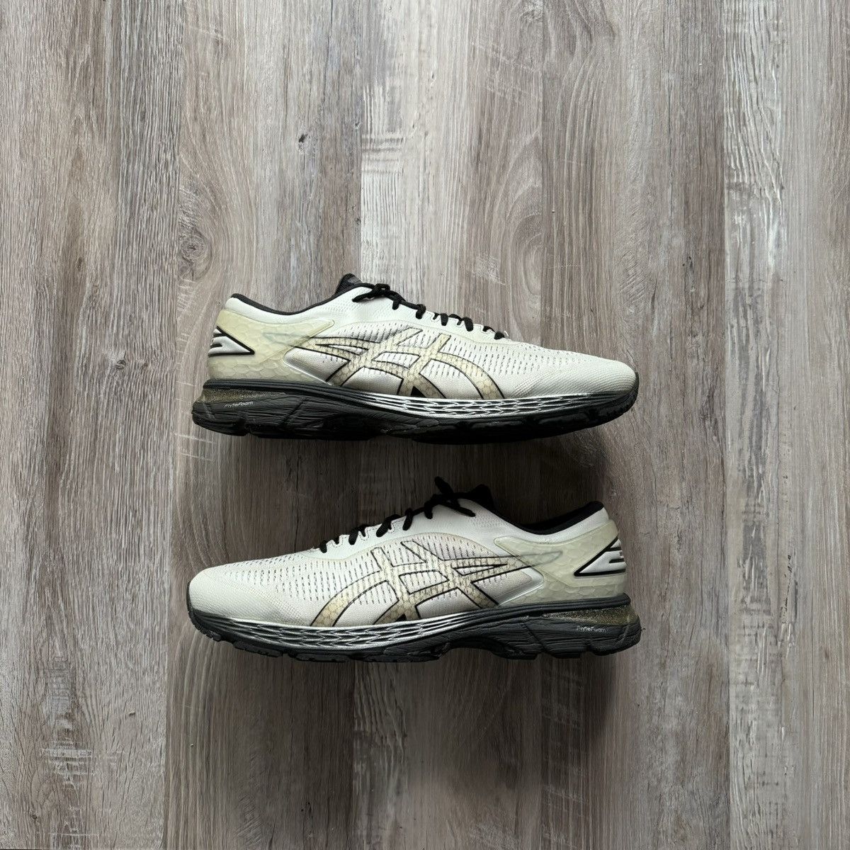 Vintage ASICS • Gel-Kayano 25 (14M) | Grailed