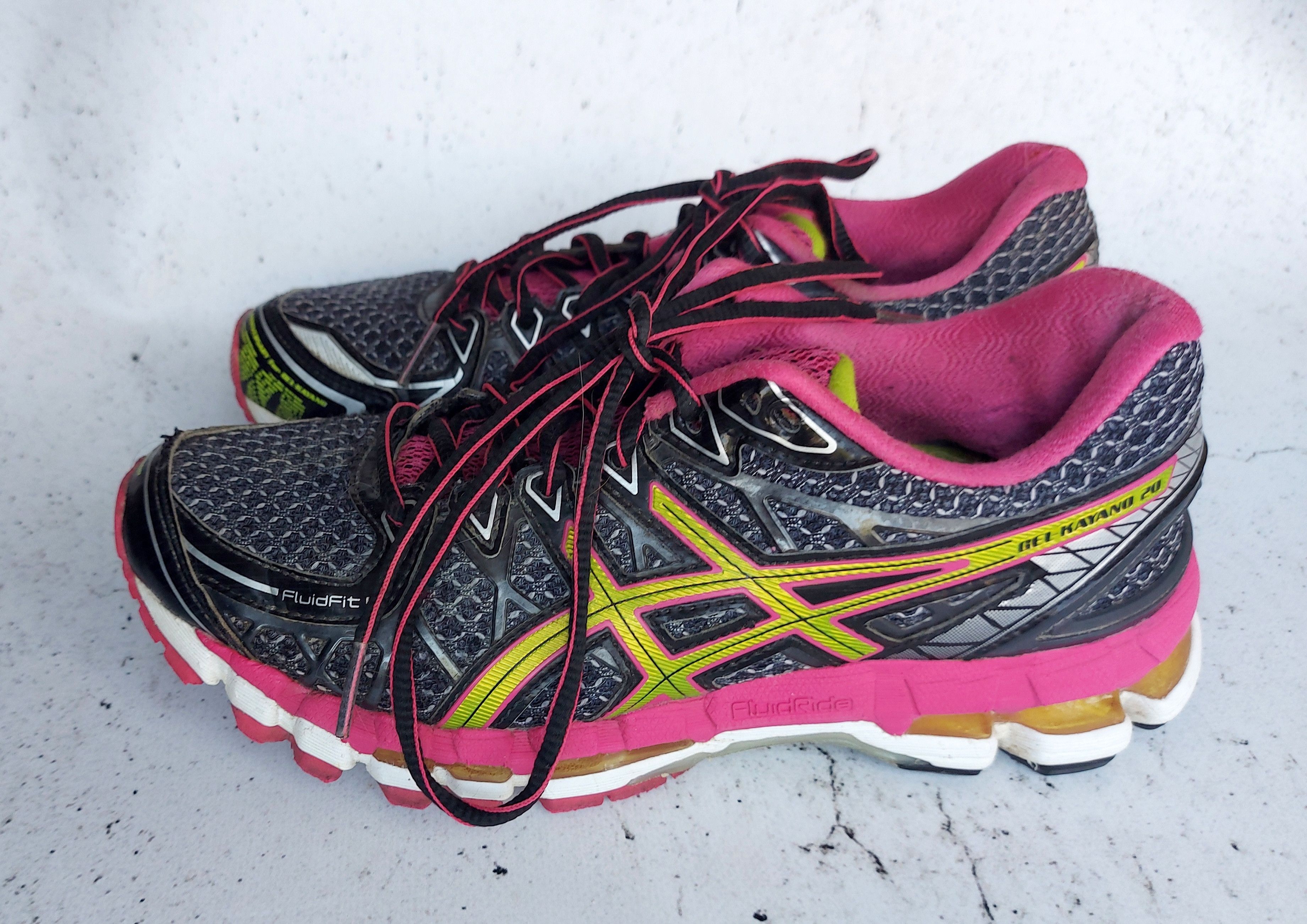 Asics Asics Gel-Kayano 20 T3N7N | Grailed