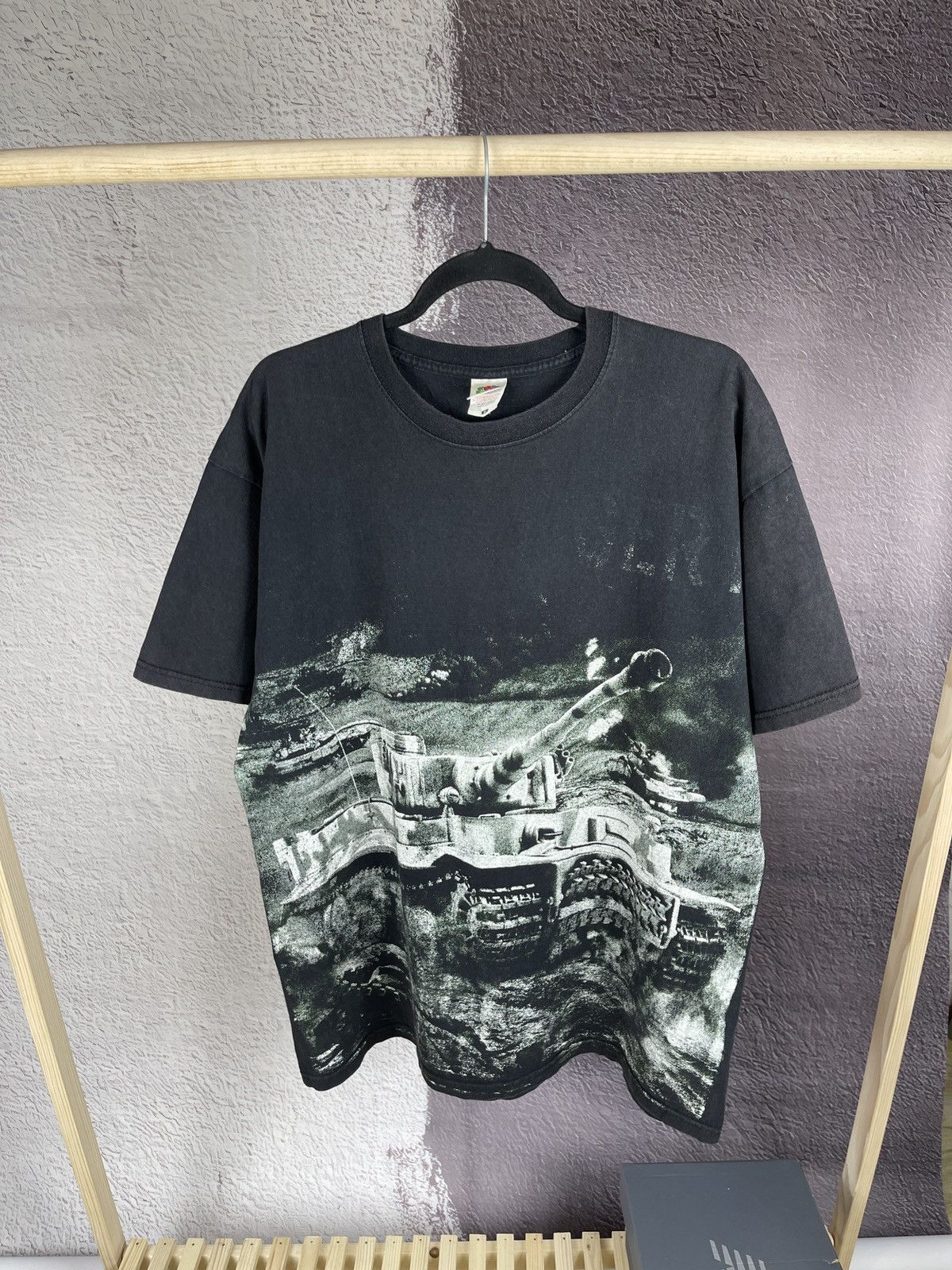 Fruit Of The Loom × Streetwear × Vintage Vintage FotL Tiger I tank ...