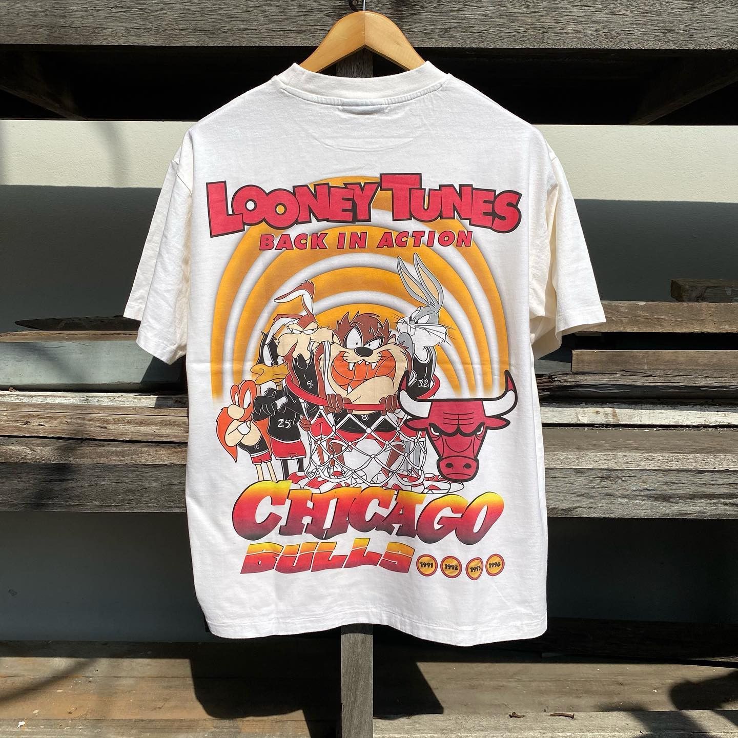 Cartoon Network × Streetwear × Vintage LOONEY TUNES cartoon classic T ...