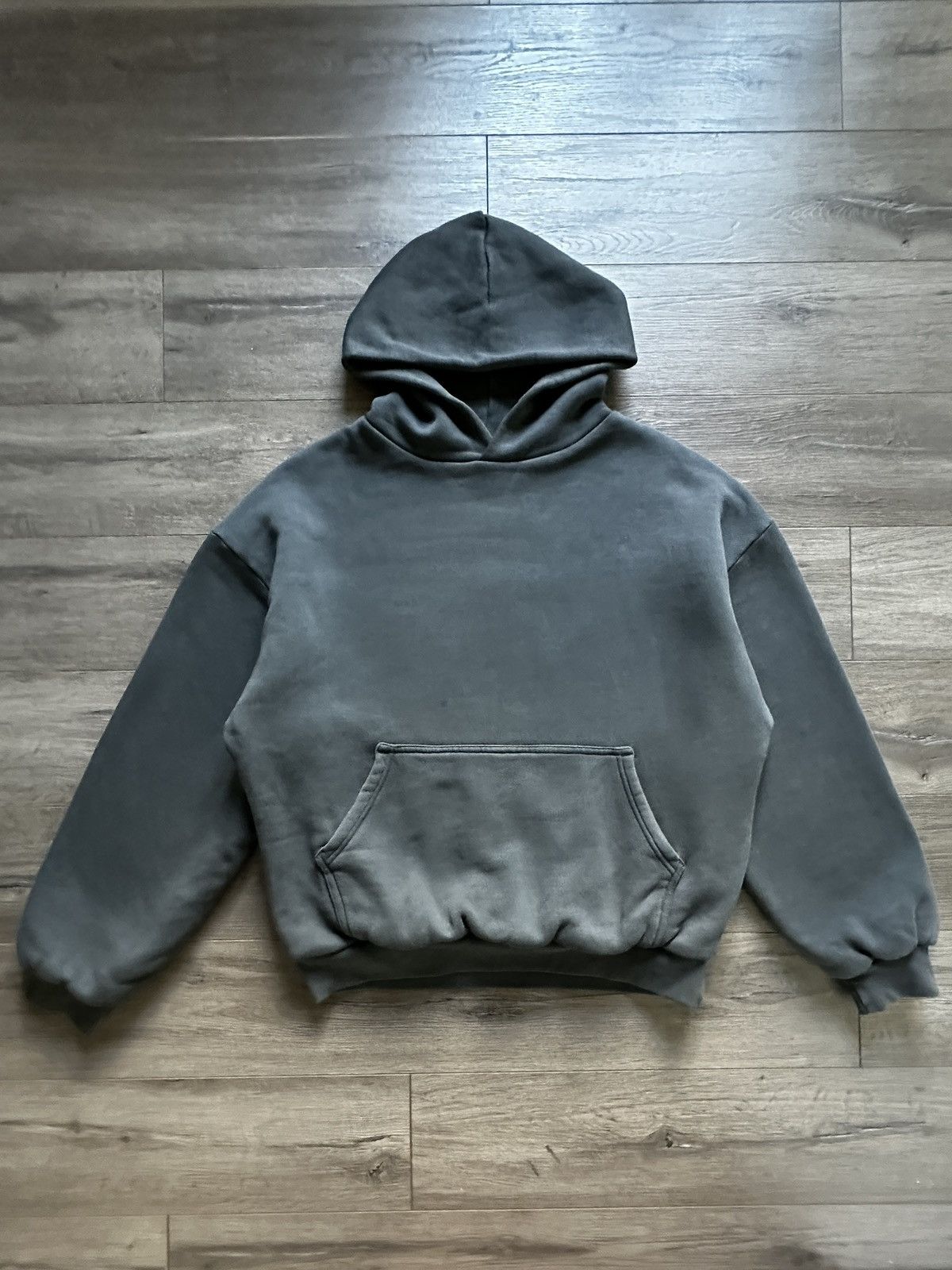 Velour Velour Garments 1000 GSM ‘Anthracite’ Double Layered Hoodie ...
