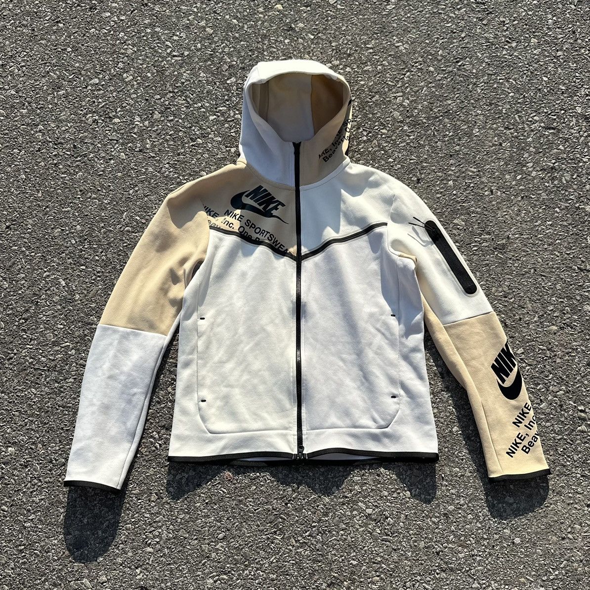 Nike RARE Nike Tech Fleece | Grailed