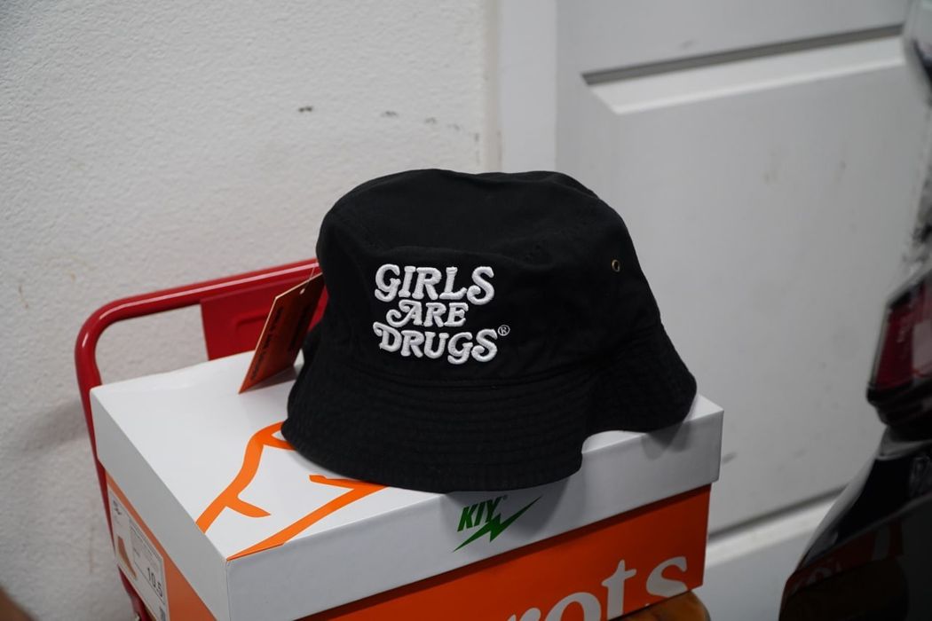 Streetwear Girls are Drugs Bucket Hat | Grailed