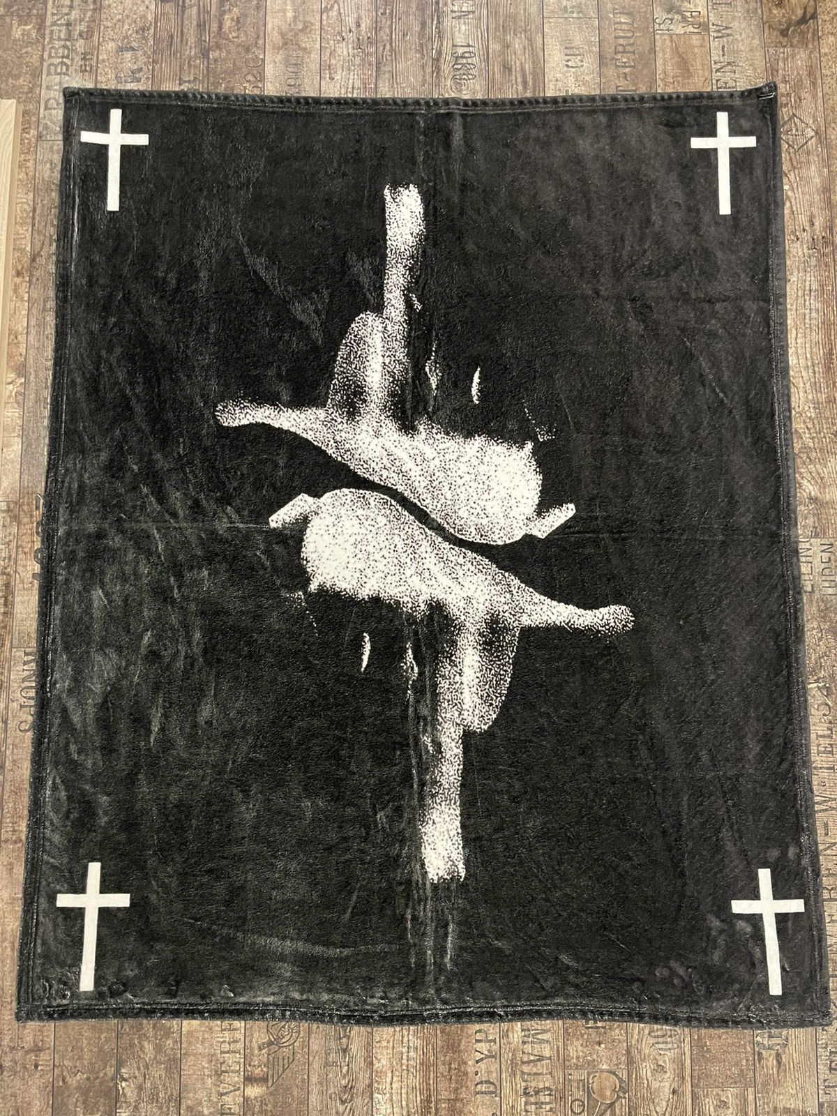 Playboi Carti Playboi Carti MIDDLE FINGER BLANKET | Grailed