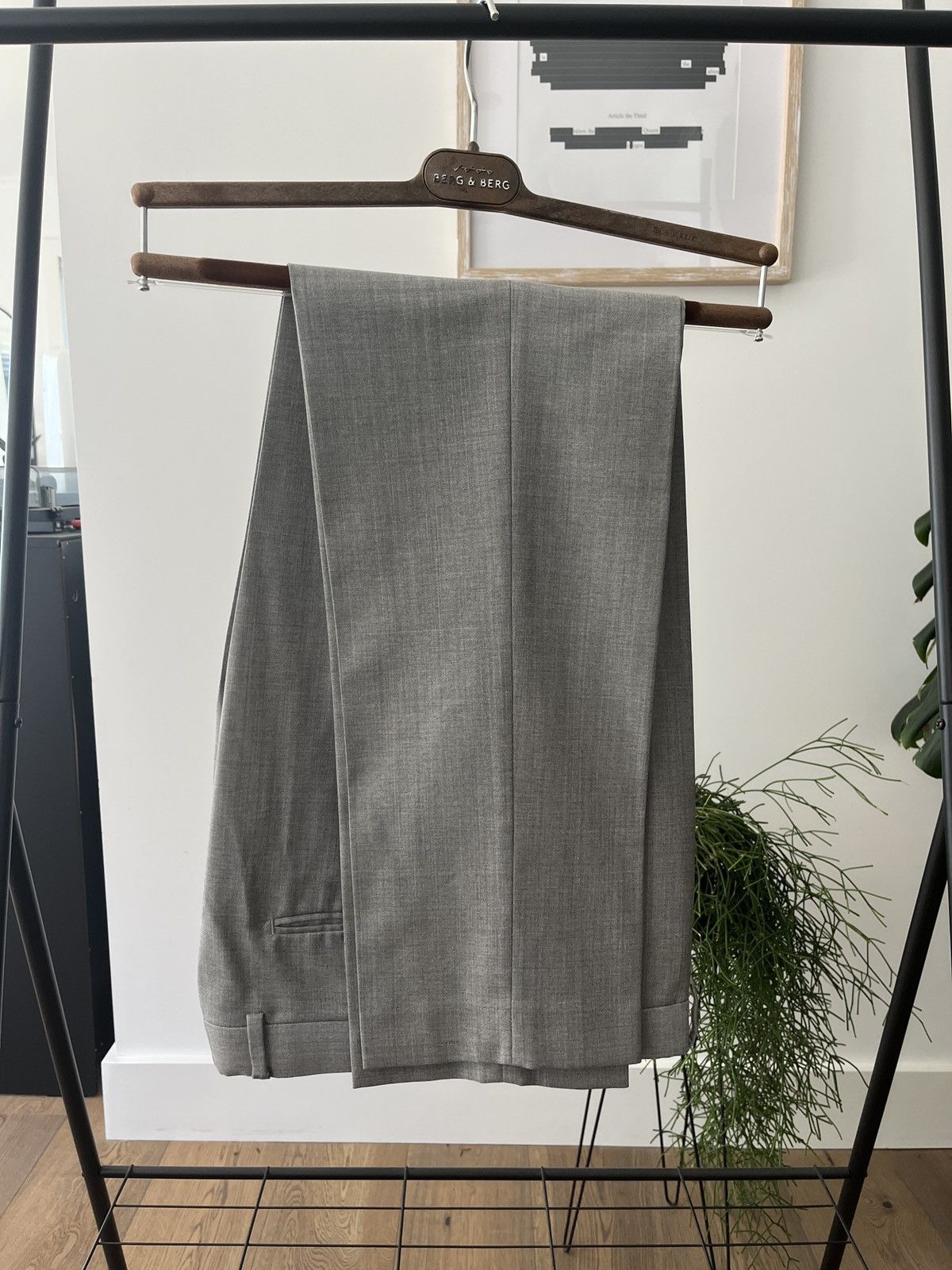 Suitsupply Soho light grey VBC trouser | Grailed