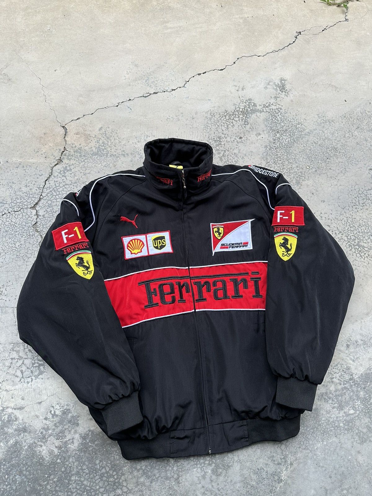 Bomber Jacket × Ferrari × Racing 🏎️FERRARI F1 LIGHT PUFFER BOMBER ...