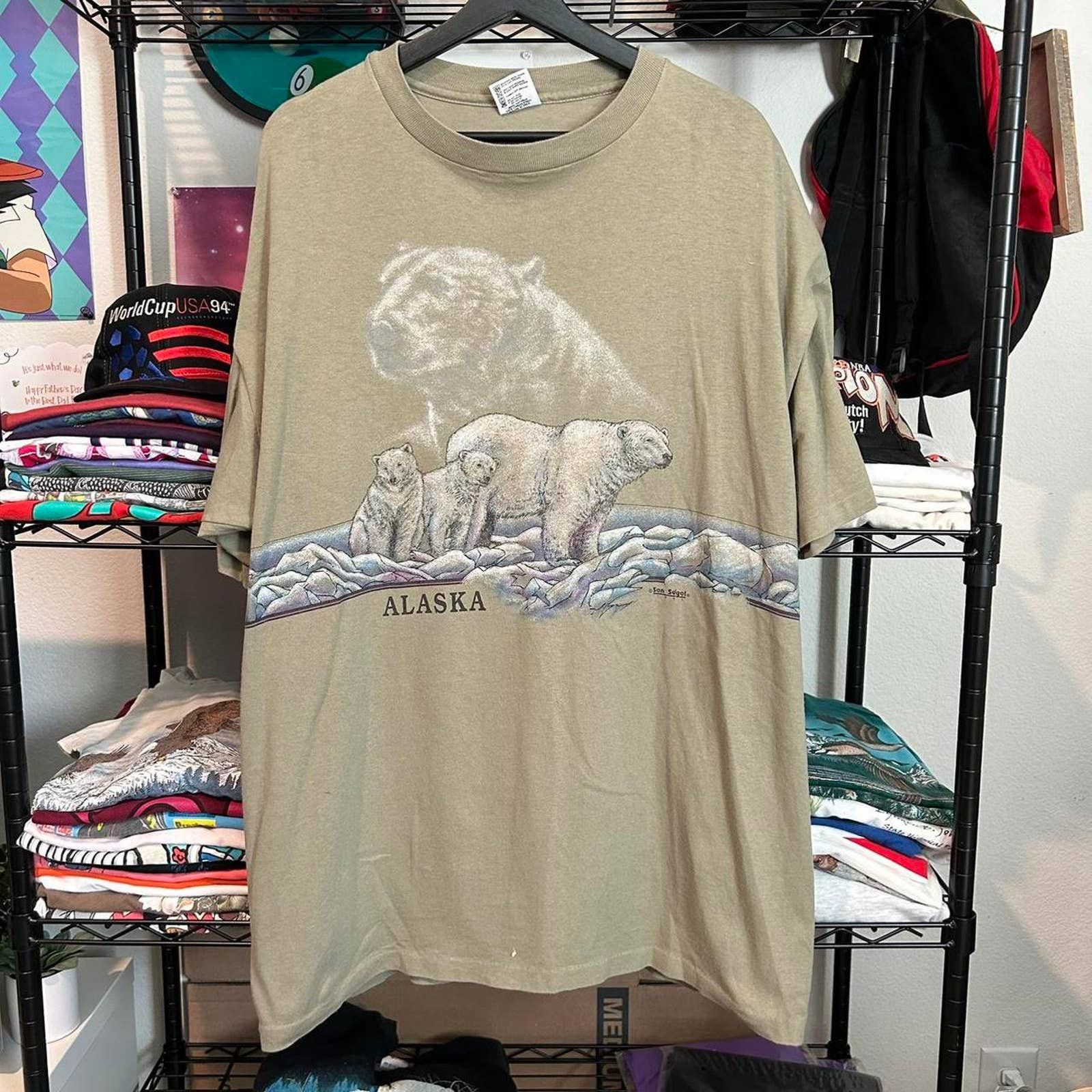 Anvil Vintage 1990s alaska polar | Grailed