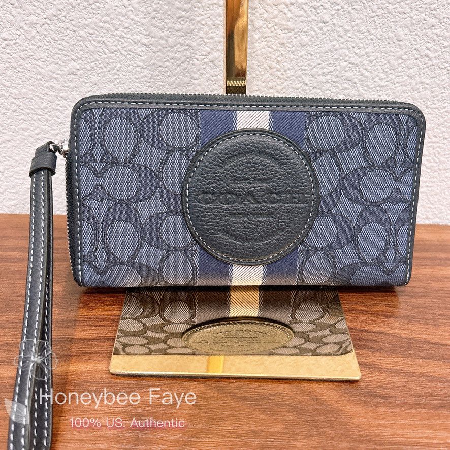 Coach Dempsey Large Phone Wallet In Signature Jacquard | Grailed