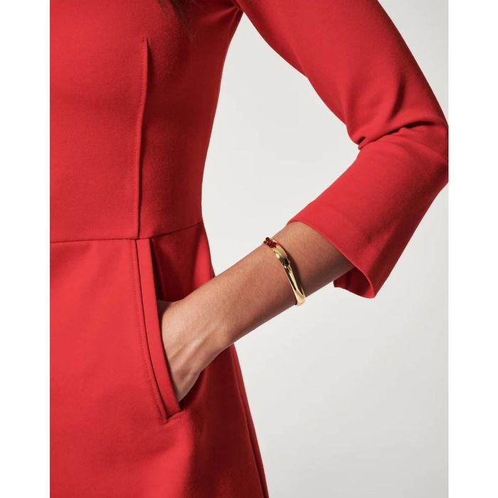Spanx SPANX The Perfect a-Line 3/4 Sleeve Dress In True Red | Grailed