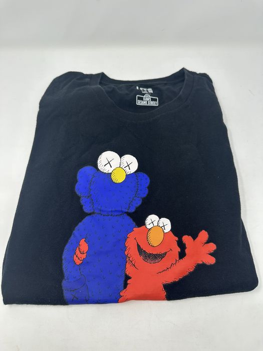 Kaws Kaws Uniqlo Sesame Street BFF Elmo Tee | Grailed