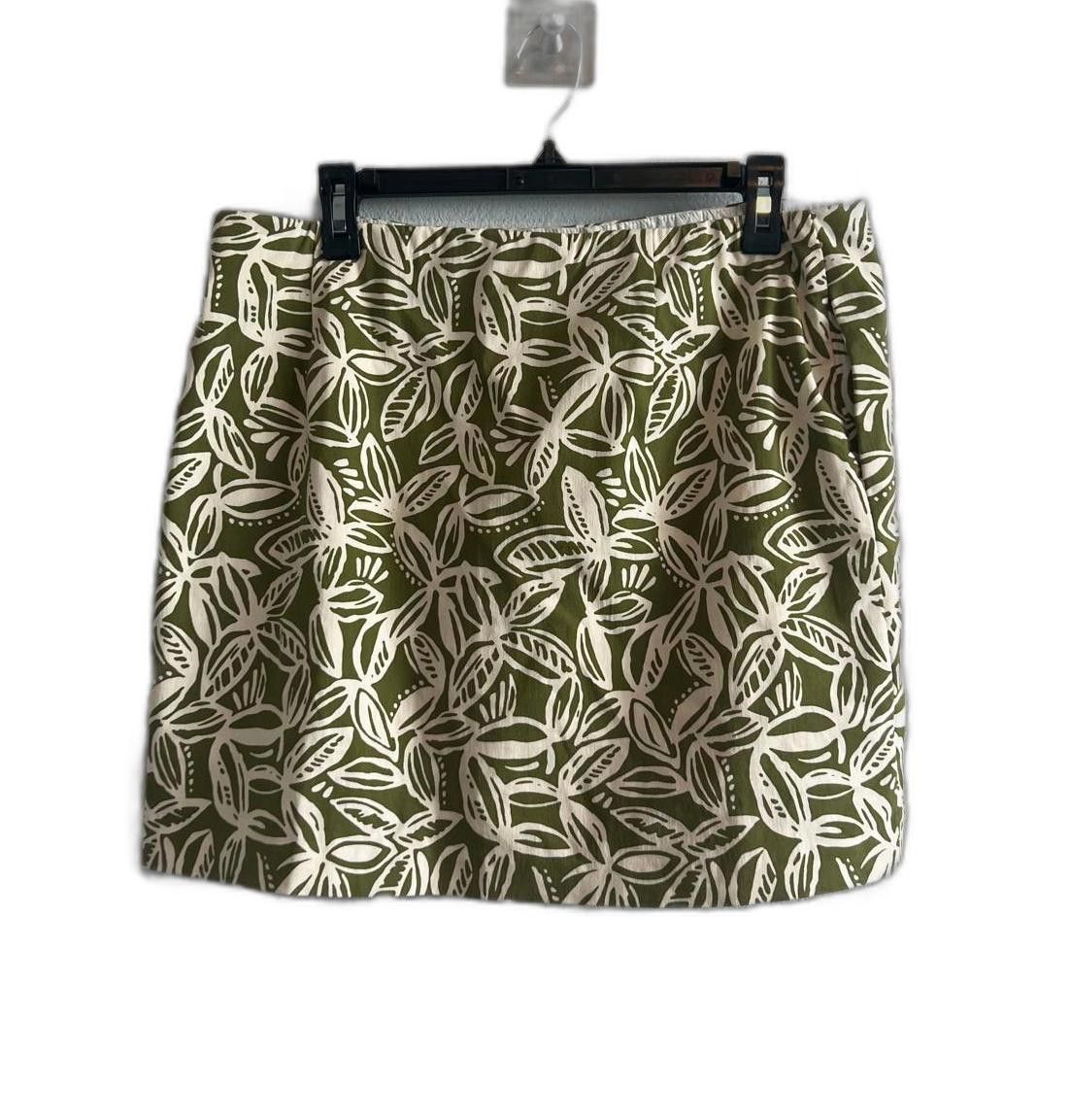 Designer Cute Cream and Green Skort | Grailed