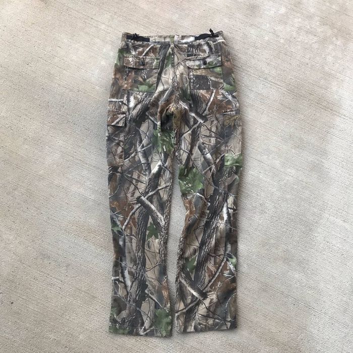 Realtree Vintage Realtree Camo Cargo Pants | Grailed