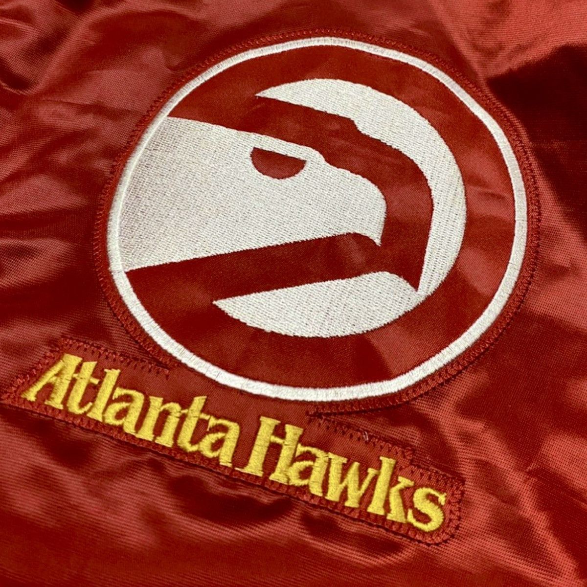 Starter STARTER x NBA ATLANTA HAWKS VINTAGE LOGO BOMBER JACKET | Grailed