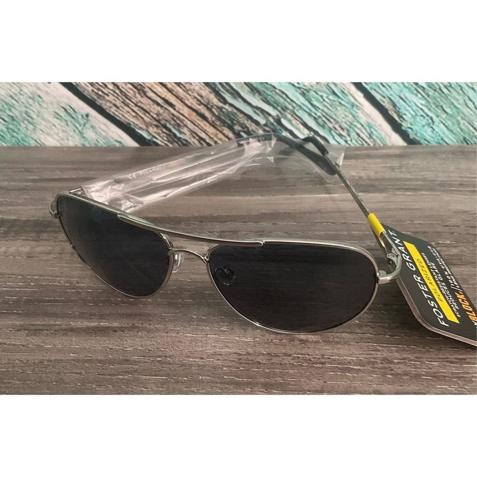 Foster Grant NWT Foster Grant Wire Rim Aviator Sunglasses 100% Protect ...