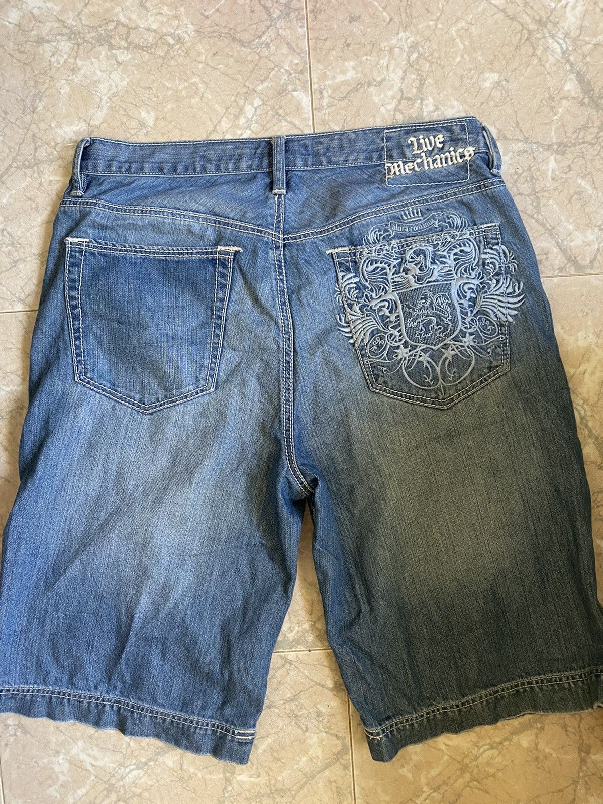 Live Mechanics live mechanics shorts in excellent condition | Grailed