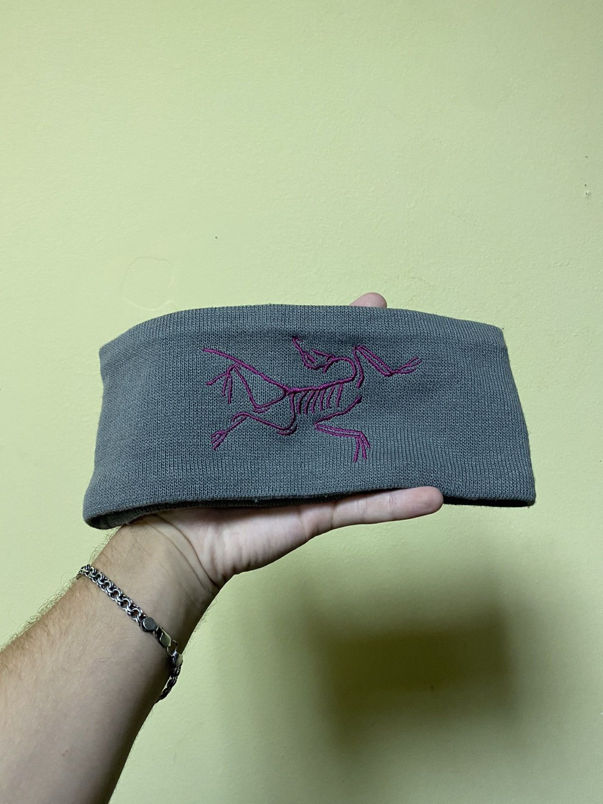 Arc'Teryx Arcteryx big bird logo vintage headband | Grailed Arc'Teryx Arcteryx big bird logo vintage headband | Grailed