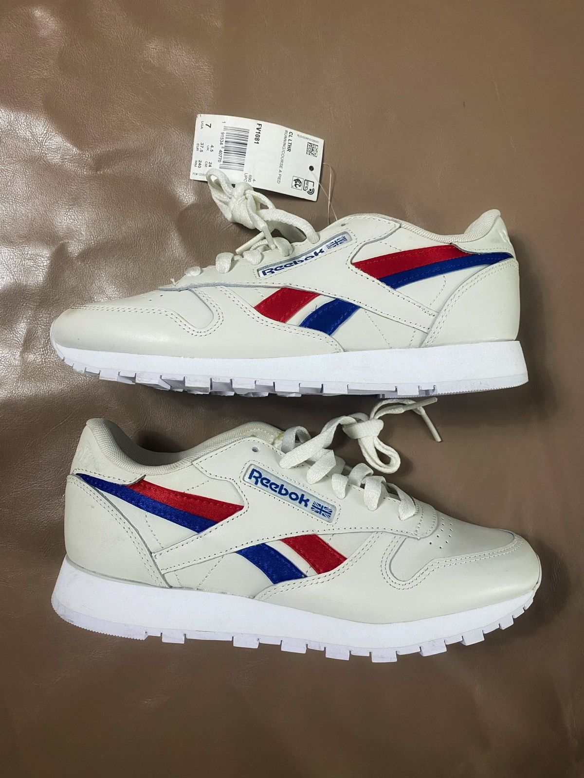 Reebok Reebok Classic Leather Chalk Vector Red Blue Colorway | Grailed