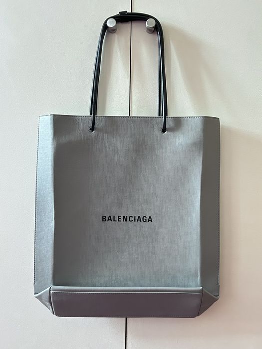 Balenciaga Balenciaga Shopping Bag in grey leather | Grailed