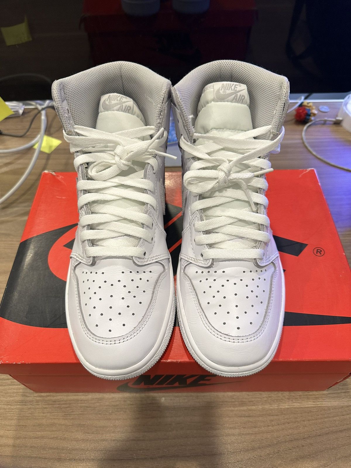 Jordan Brand Jordan 1 High Neutral Grey | Grailed