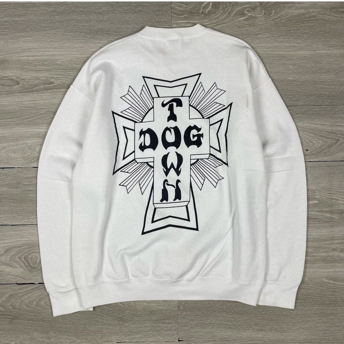 Vintage dogtown vintage OG logo crewneck | Grailed