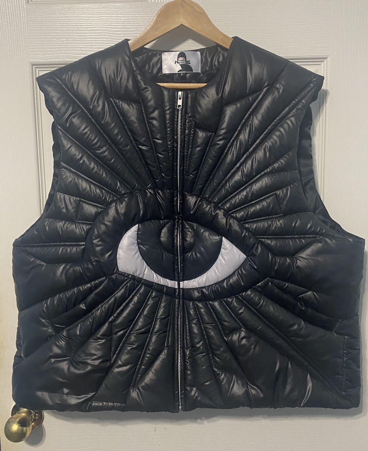 Avant Garde (LAST DROP) House Of Errors All-Seeing Puffer Vest | Grailed