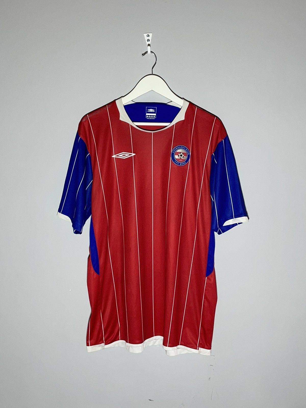 Umbro FC Brno Umbro 2009/10 Home Football Shirt | Grailed