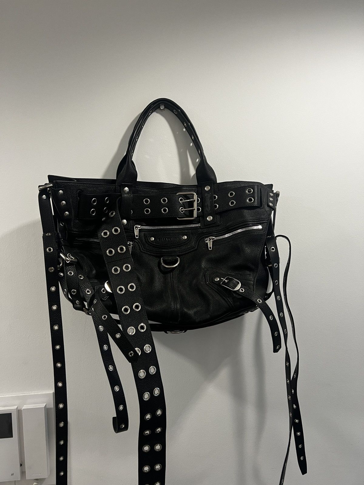 Balenciaga Balenciaga emo basket bag | Grailed