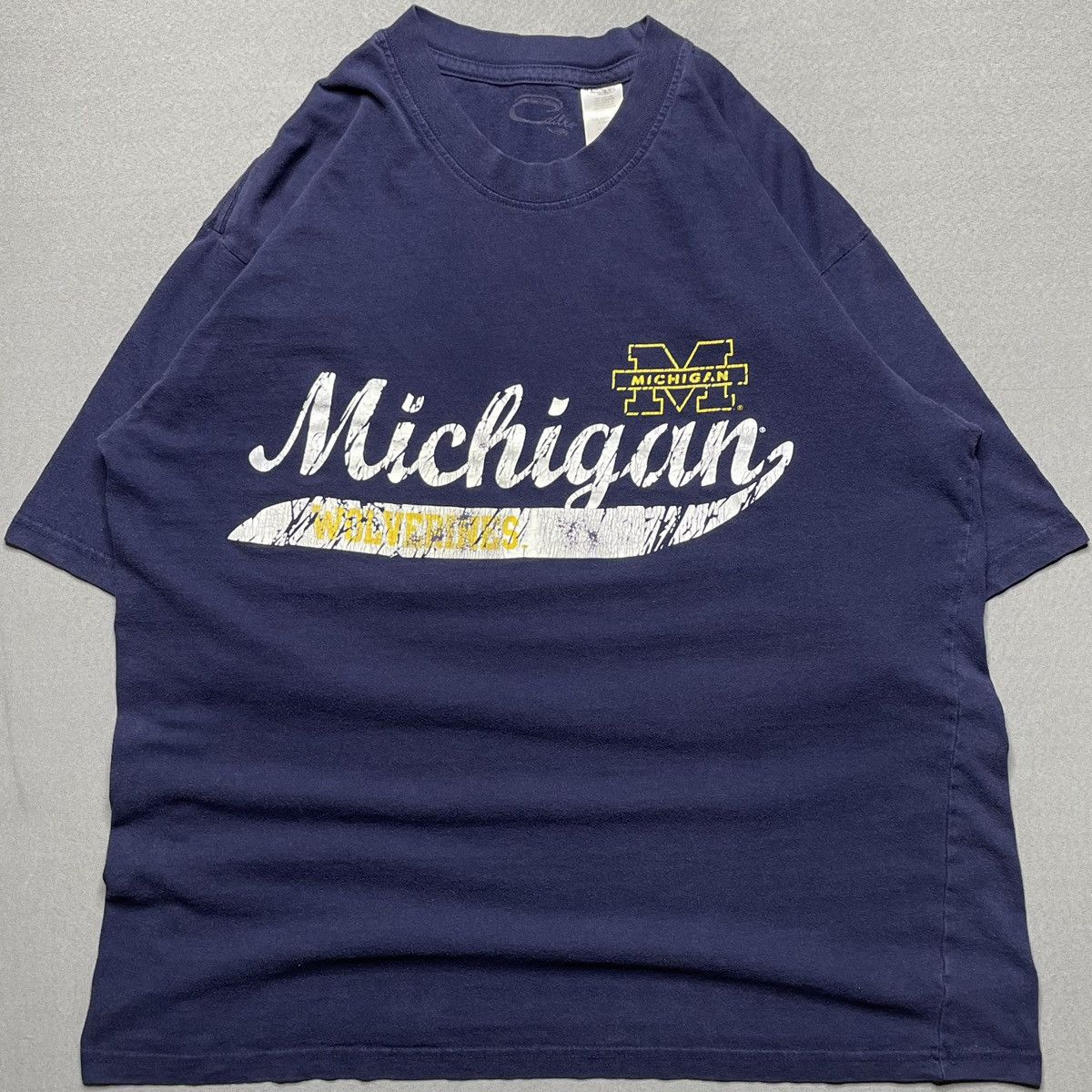 American College × Streetwear × Vintage Vintage 2000's University of ...